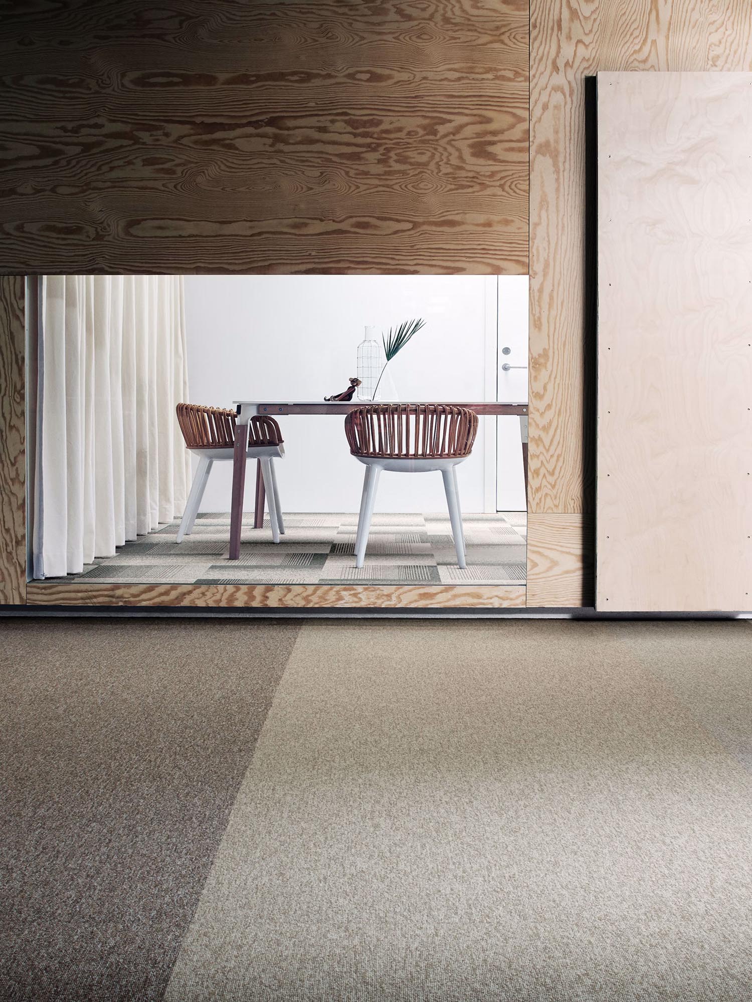 Moqueta Modular Interface Employ Loop - Fernández Textil